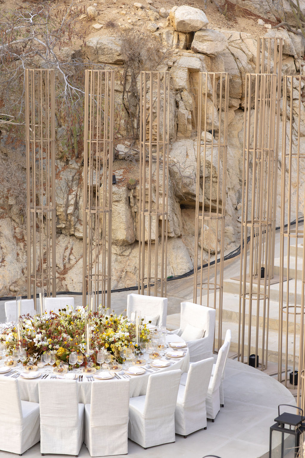 TOTEM DE REJILLA - Ideando